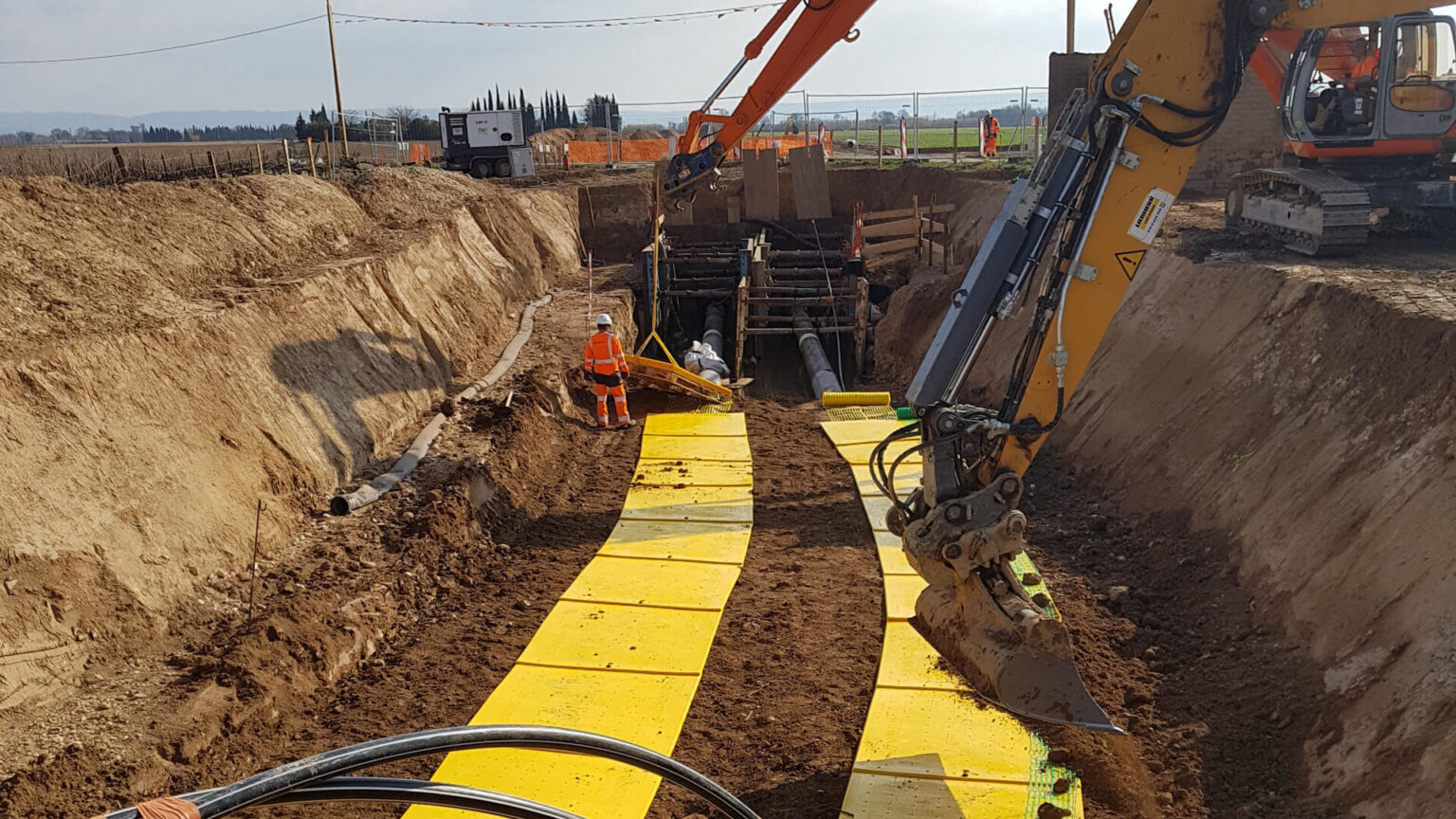 Protection of parallel pipelines - OVERPIPE